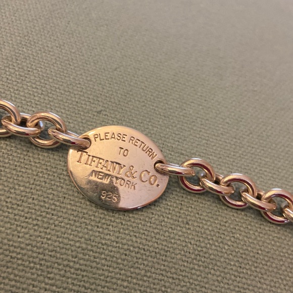Tiffany & Co. | Jewelry | Tiffany And Co Oval Bracelet Return To ...